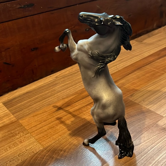 Breyer | Toys | Breyer Classic Rearing Mustang American Dream | Poshmark